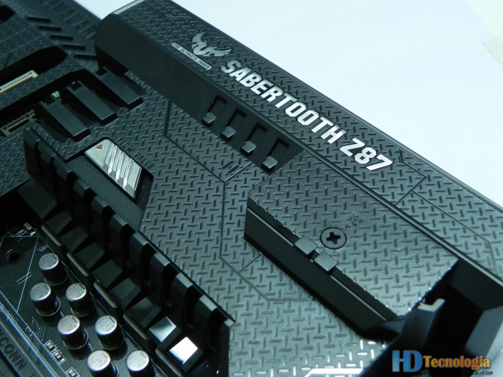Review Asus Sabertooth Z87