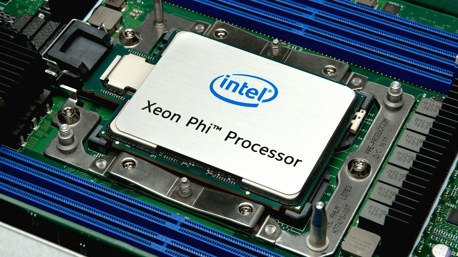Intel está dejando atrás a los Xeon Phi, Ocho modelos declarados End-of ...