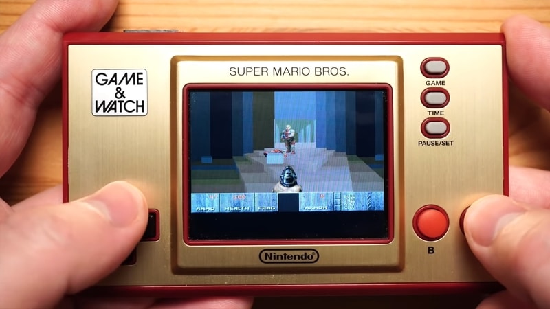 Otro más a la lista: Doom se puede correr en el reloj despertador Game ...