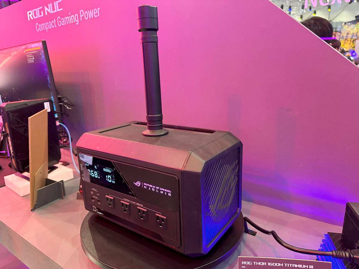 ASUS revela la fuente de alimentación ROG Thor 1600W Titanium III con pantalla OLED y el UPS ...