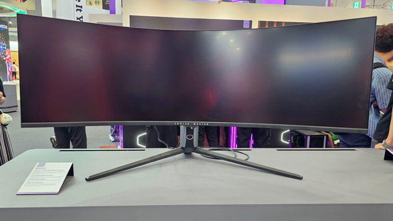 Cooler Master presenta su monitor curvo de 57 pulgadas con tecnología ...