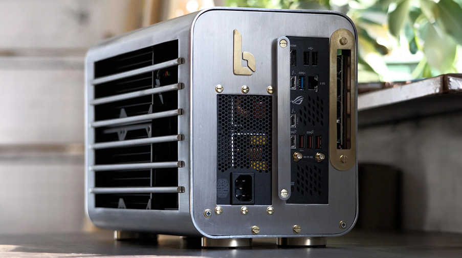 No te dejes engañar por su apariencia de tostadora: esta PC gamer ...