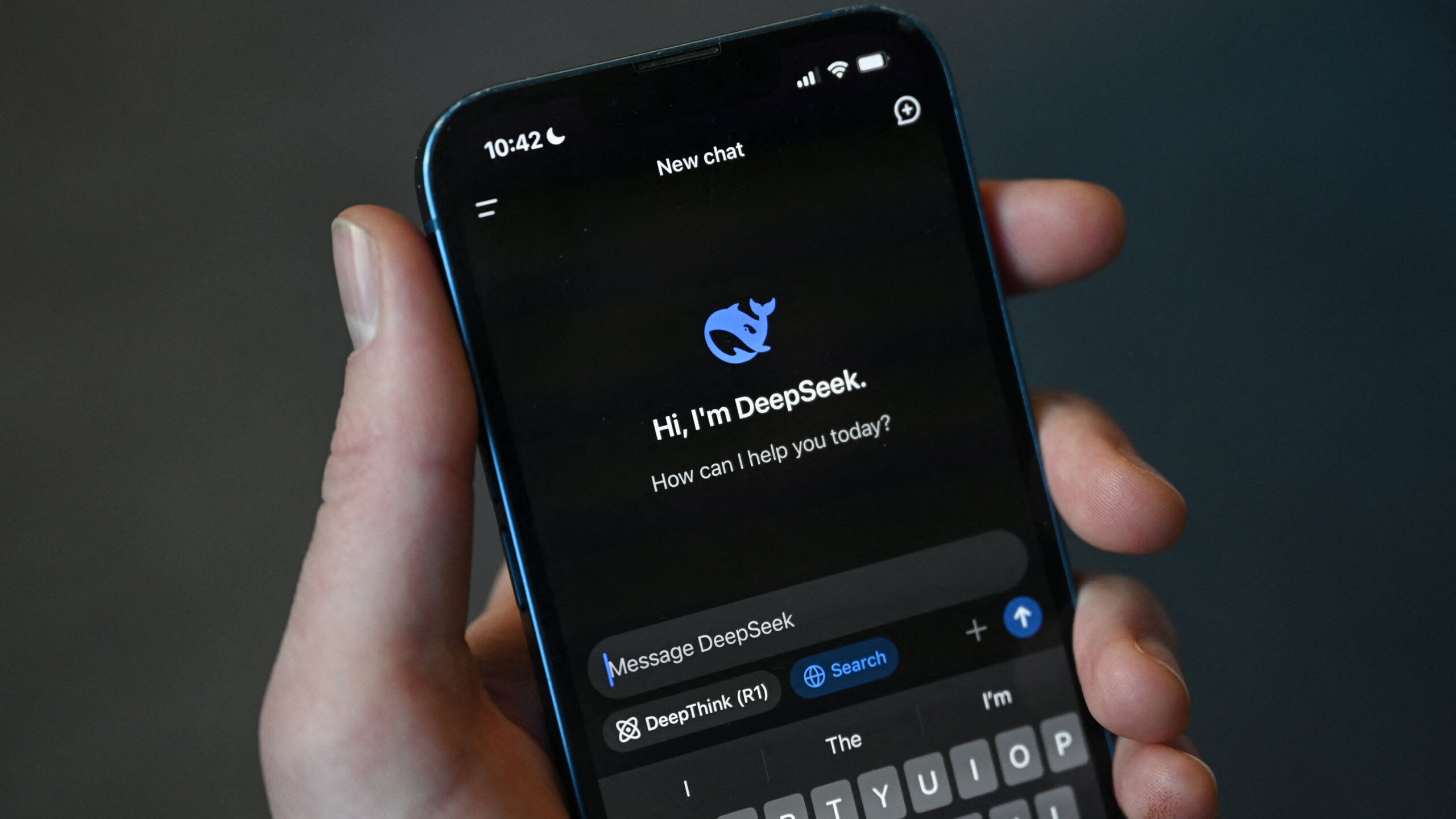 DeepSeek R2 desafía a GPT-4 Turbo con costos menores