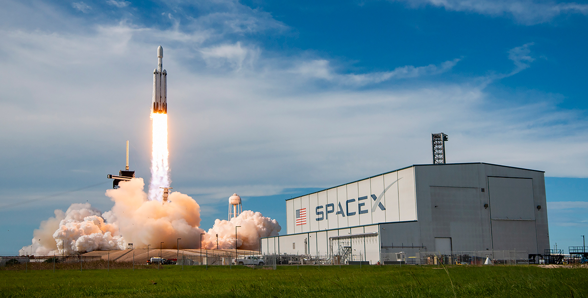 SpaceX estaría desarrollando su propio smartphone con conexión directa ...